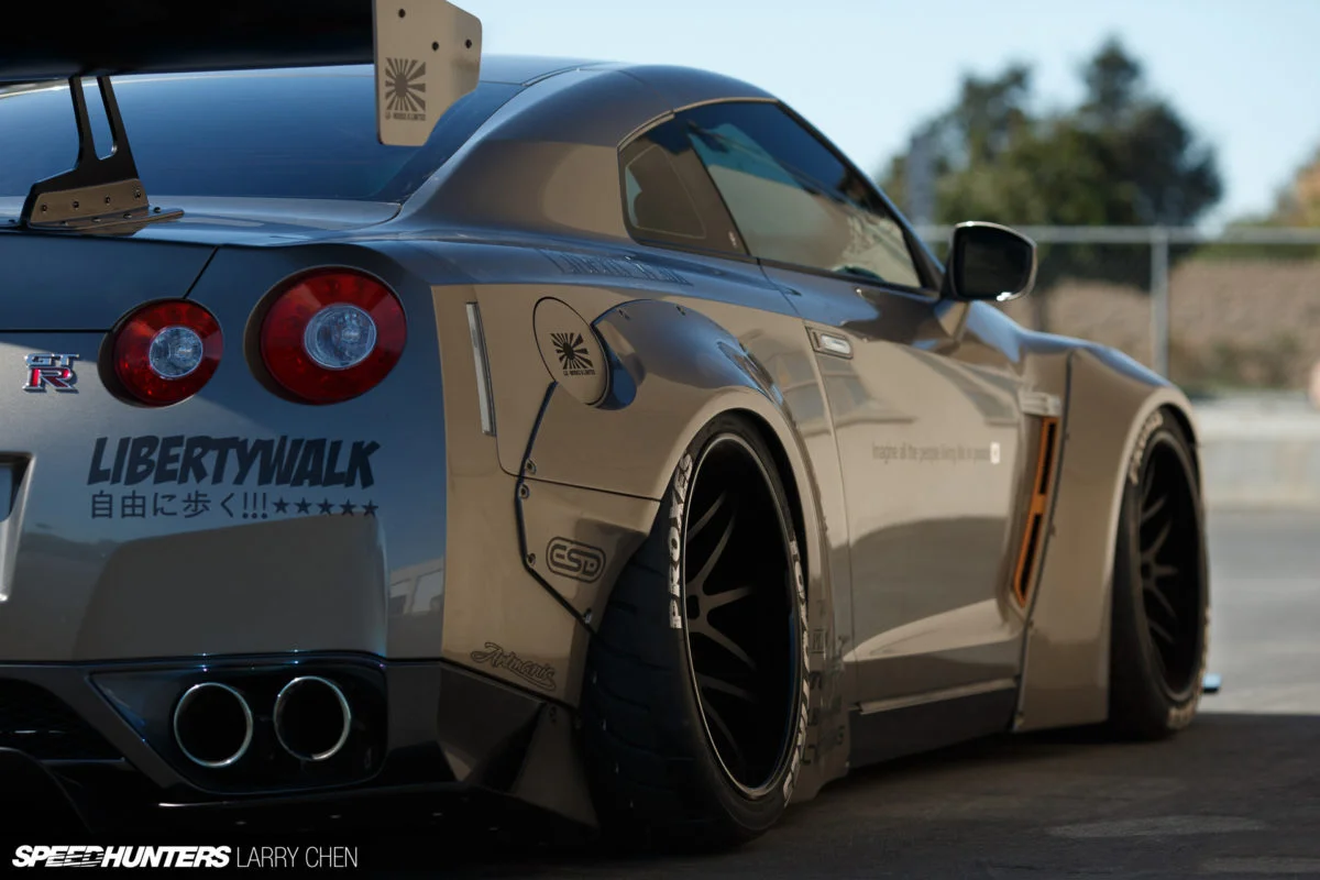Liberty Walks Nissan GTR R35 via SpeedHunters