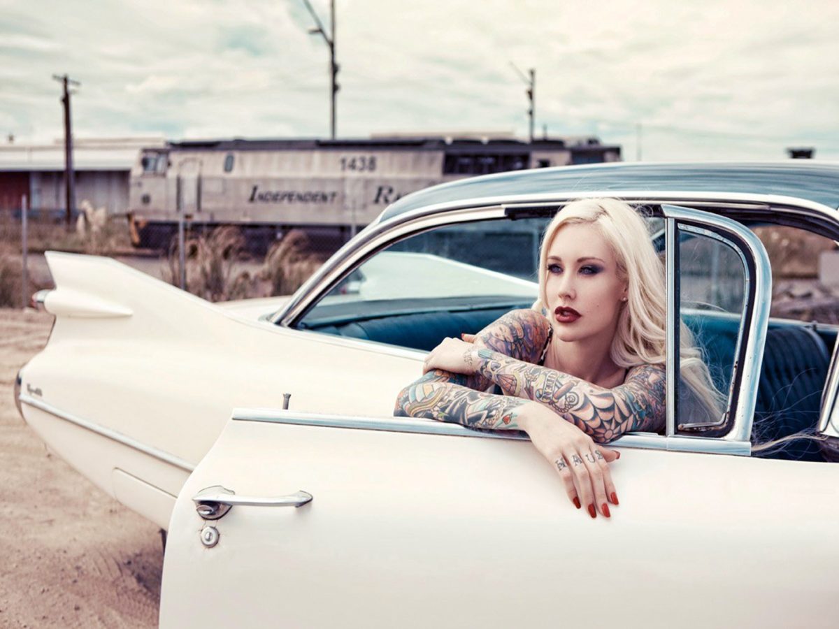 110 best Girls with Cars images on Pinterest Car girls, Girl car and ...