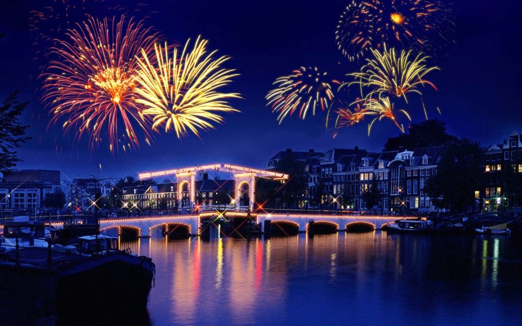 52+ Firework Wallpapers Screensavers