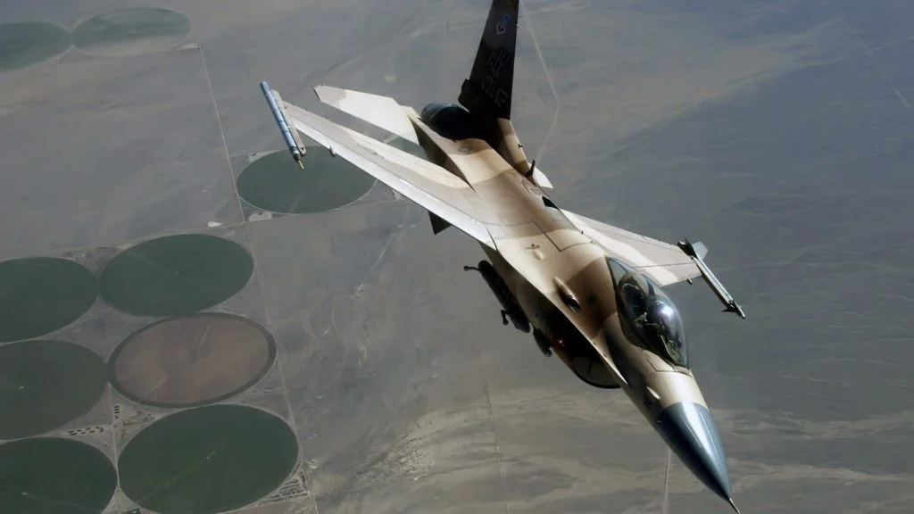 78+ F 16 Wallpaper HD