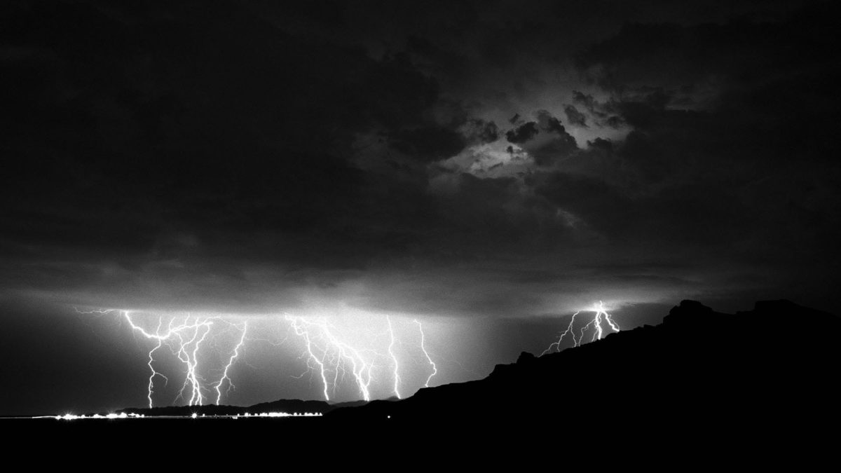 61+ Thunderstorm Screensavers