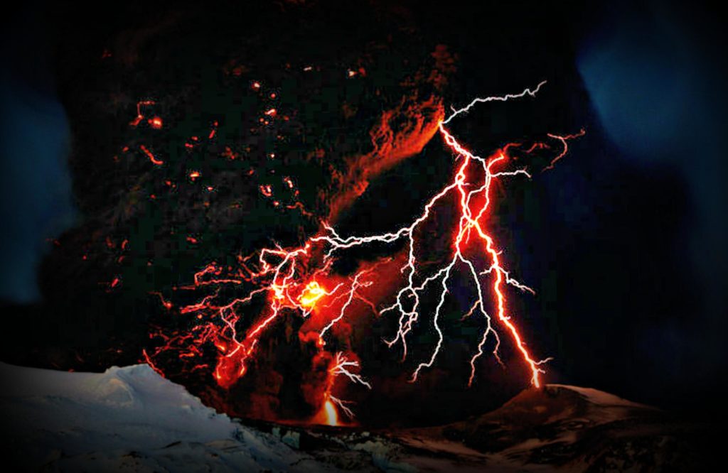 60+ Volcanic Lightning