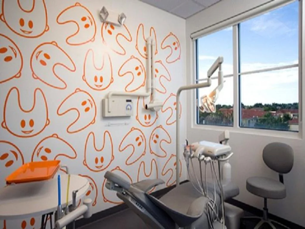 45+ Dental office