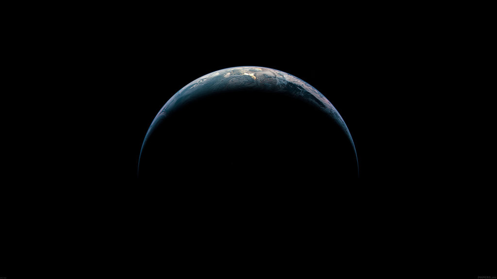 Apple Earth wallpaper