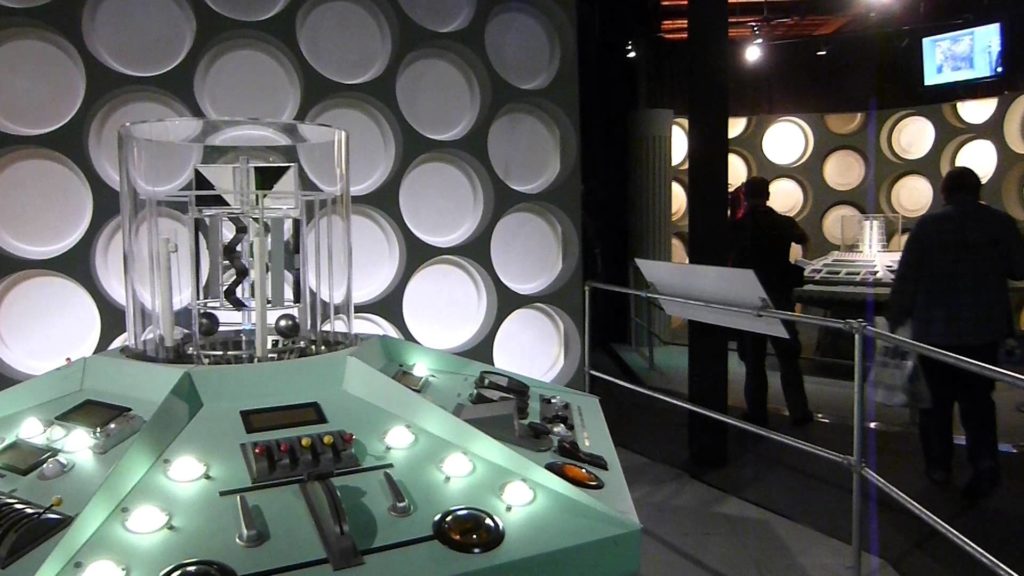 124+ Tardis Interior